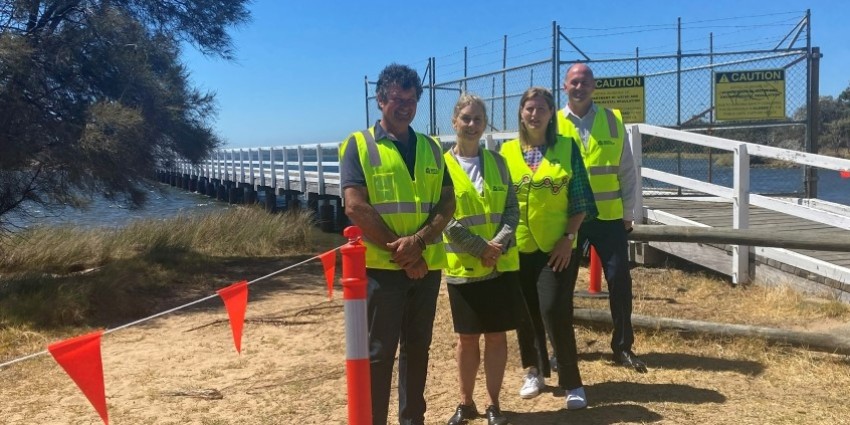 Construction of the new Australind Jetty is now underway